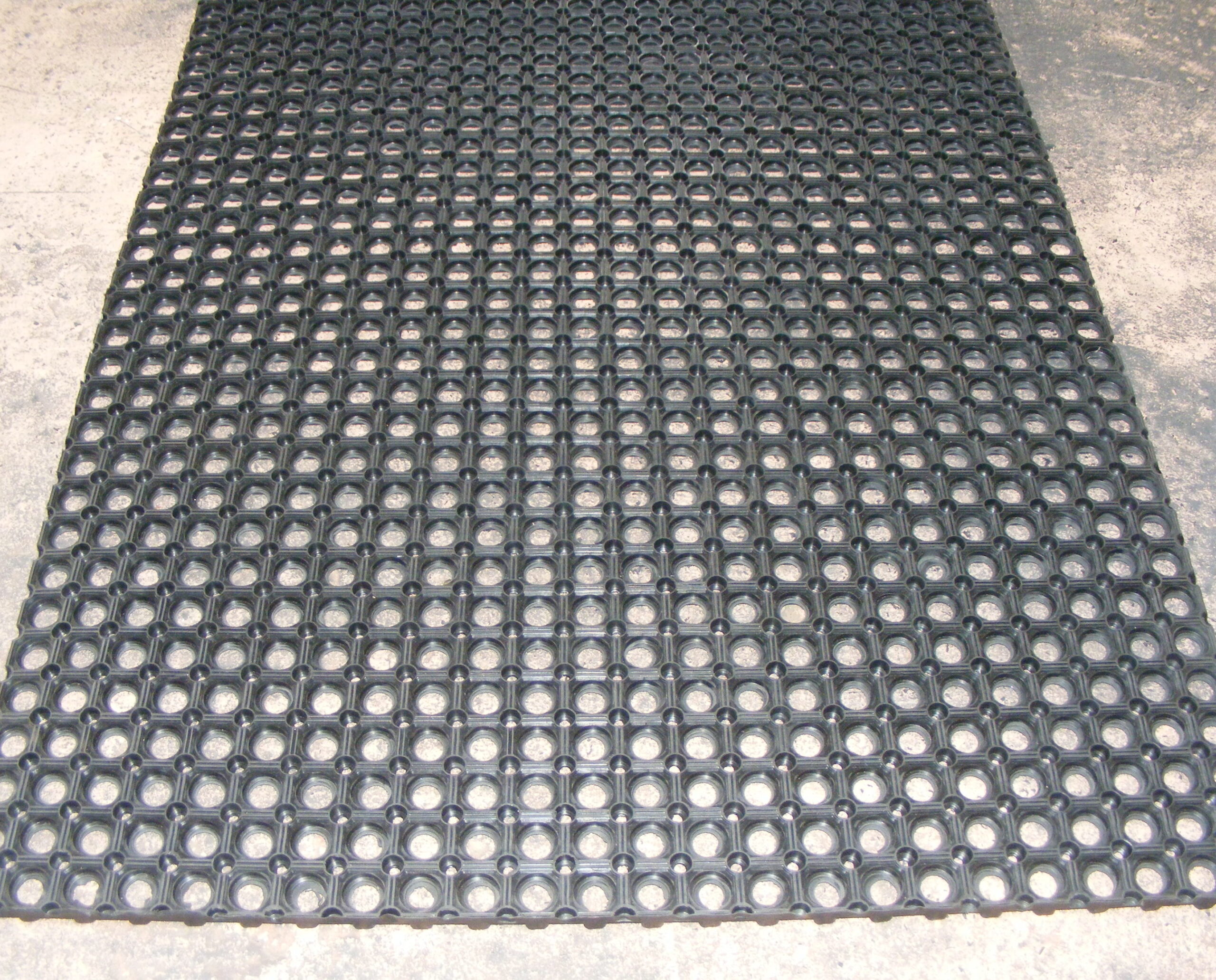 Rubber Landscape Matting - CDJ RUBBER PRODUCTS
